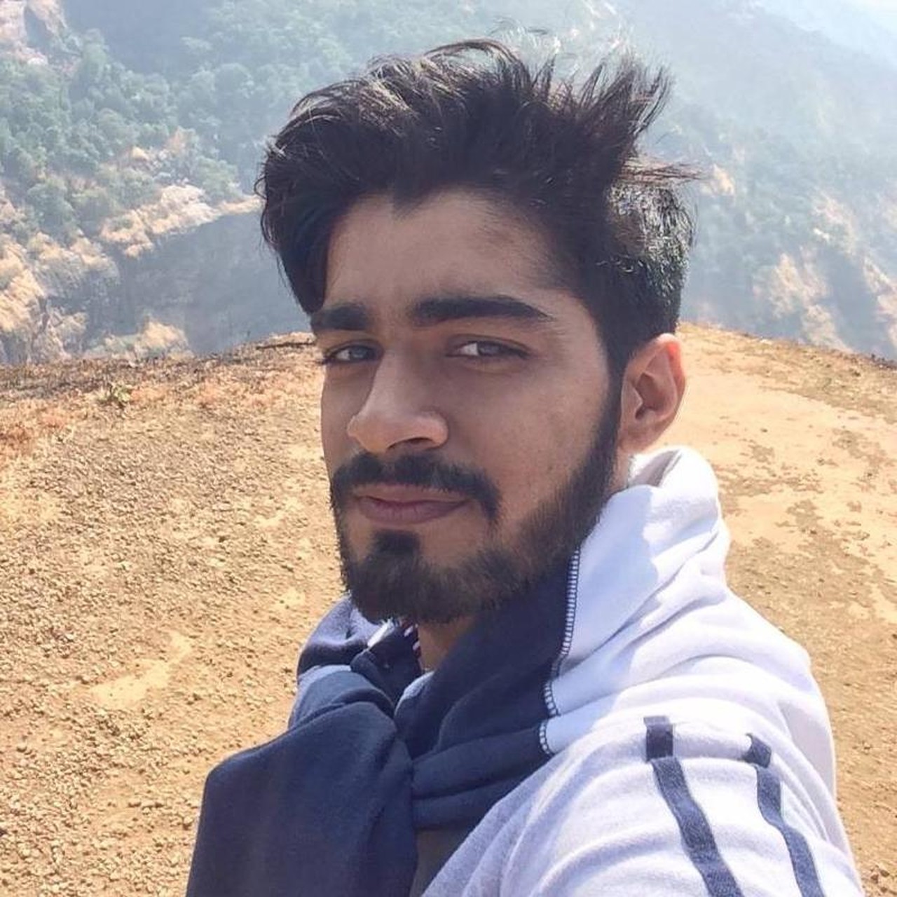 Barkat Dhanji - Ratings & Reviews - MUBI