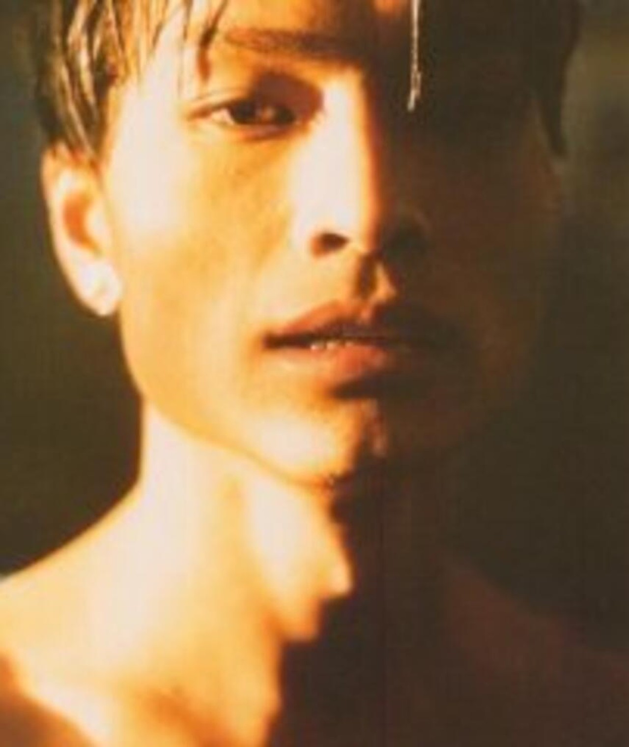 Han Si: Películas, biografía y listas en MUBI