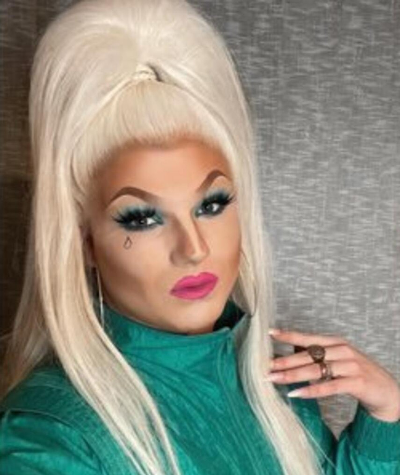 Charmaine Diamond White – Movies, Bio and Lists on MUBI