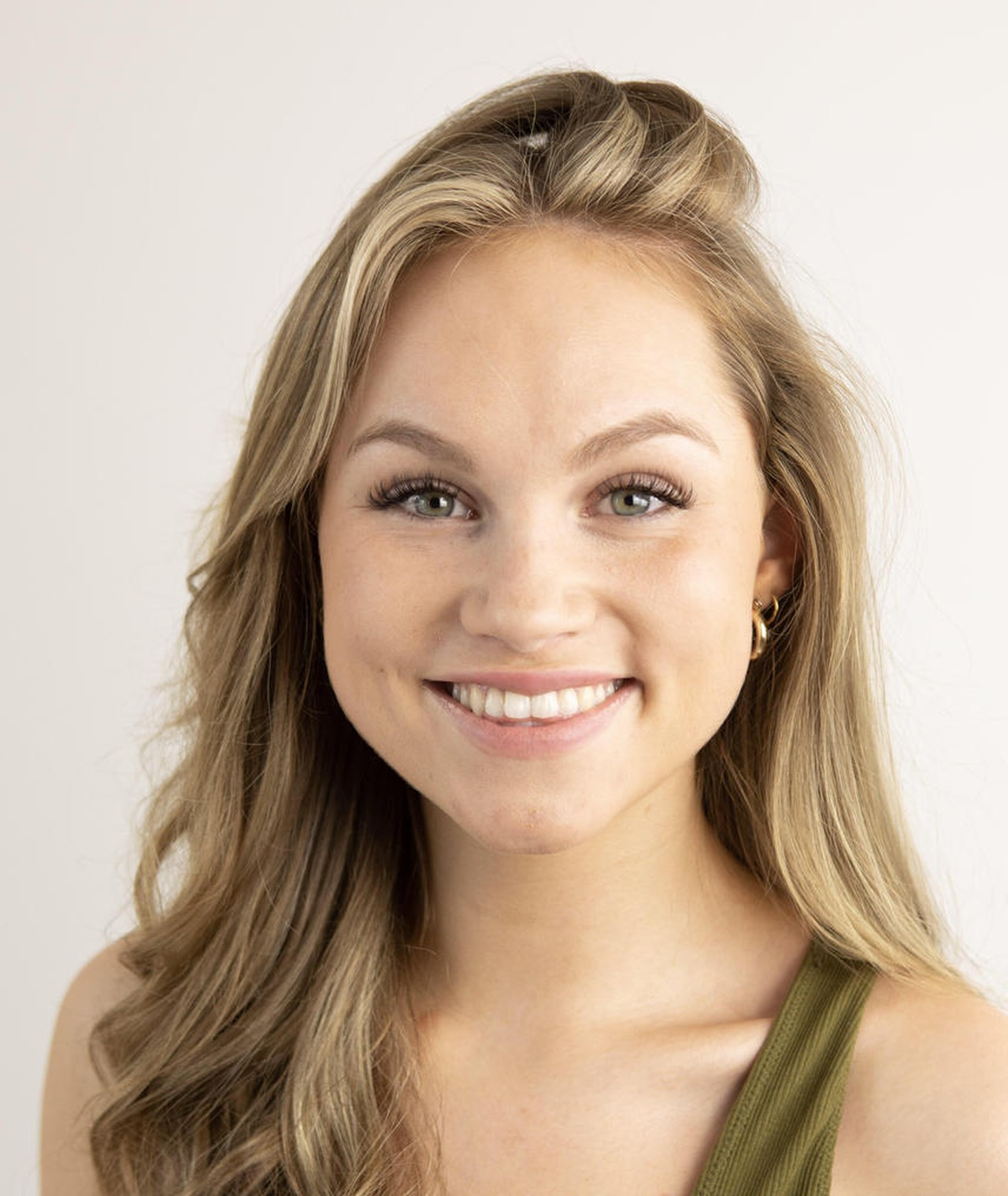 Ashley Dingwell – Movies, Bio and Lists on MUBI