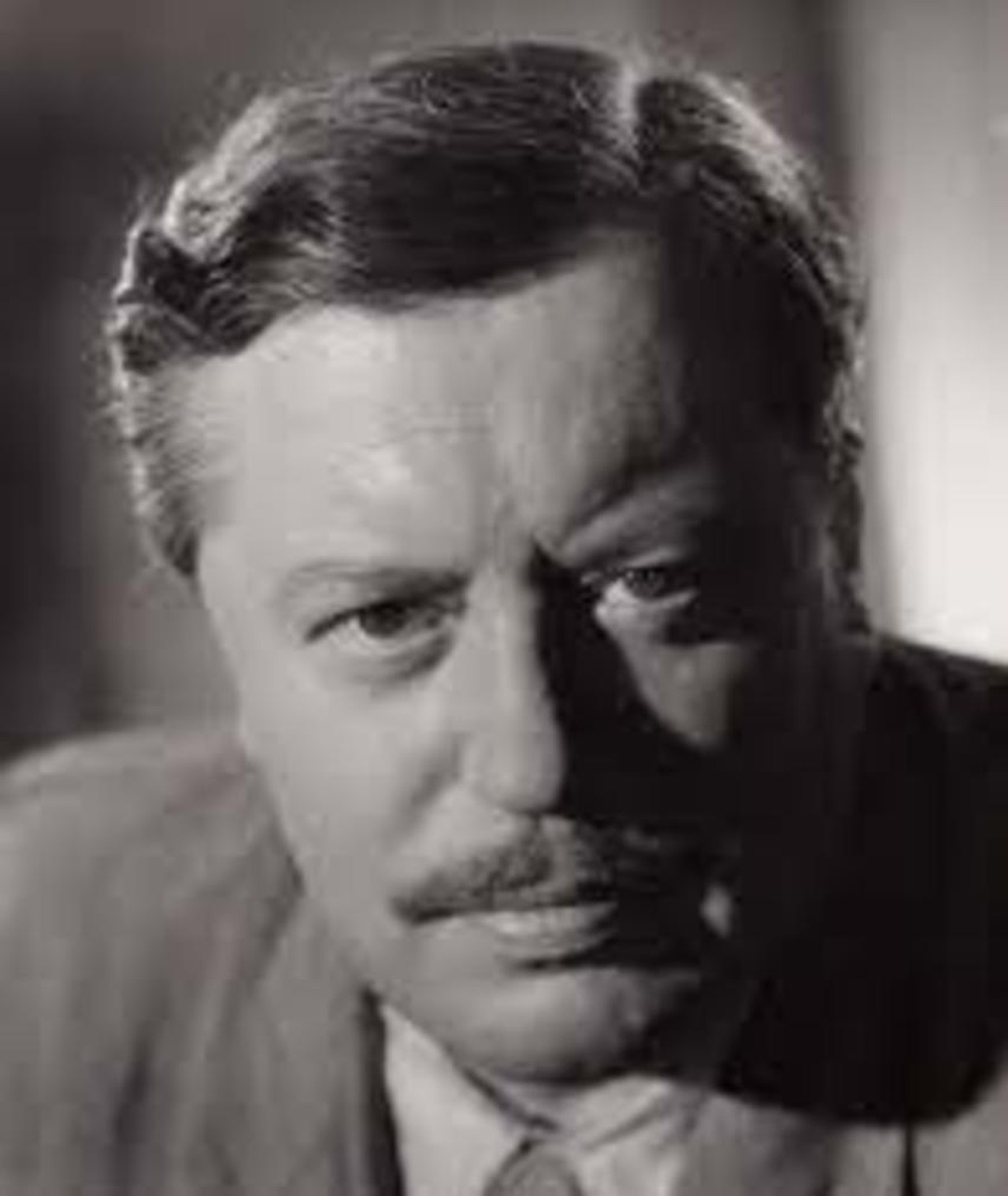 Paul Dahlke – Movies, Bio and Lists on MUBI