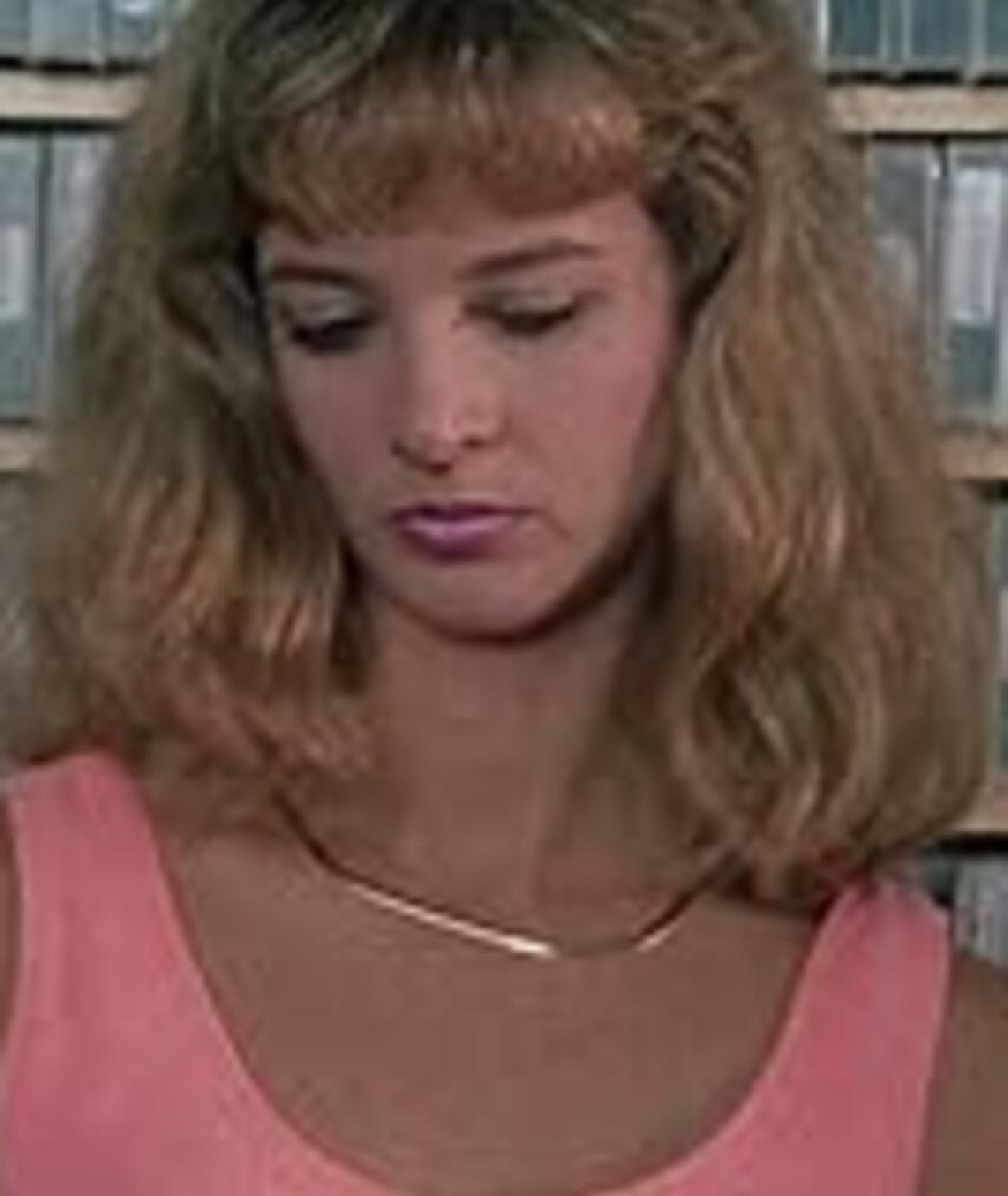 Lisa Grant's Instagram, Twitter & Facebook on IDCrawl