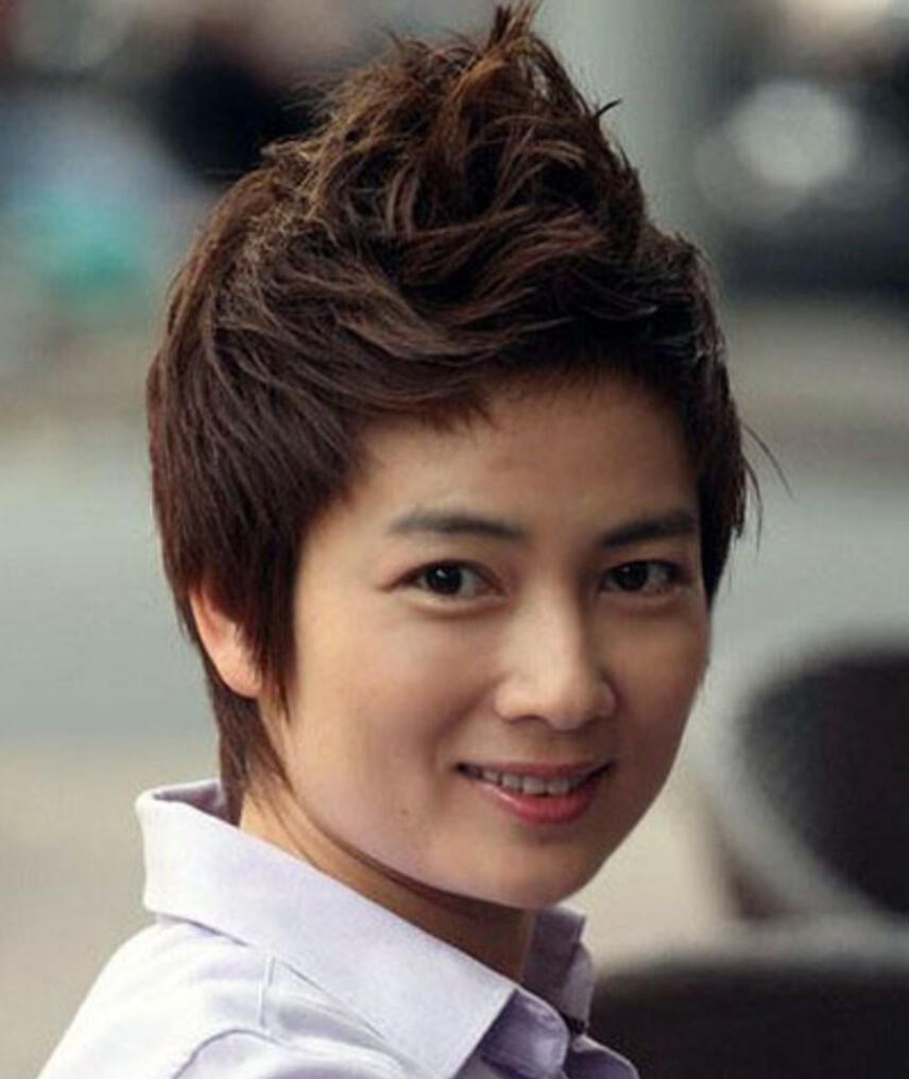 Thúy Vinh – Movies, Bio and Lists on MUBI