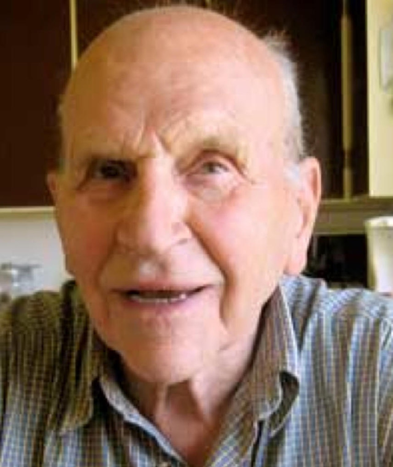 Jón Sigurbjörnsson – Movies, Bio and Lists on MUBI