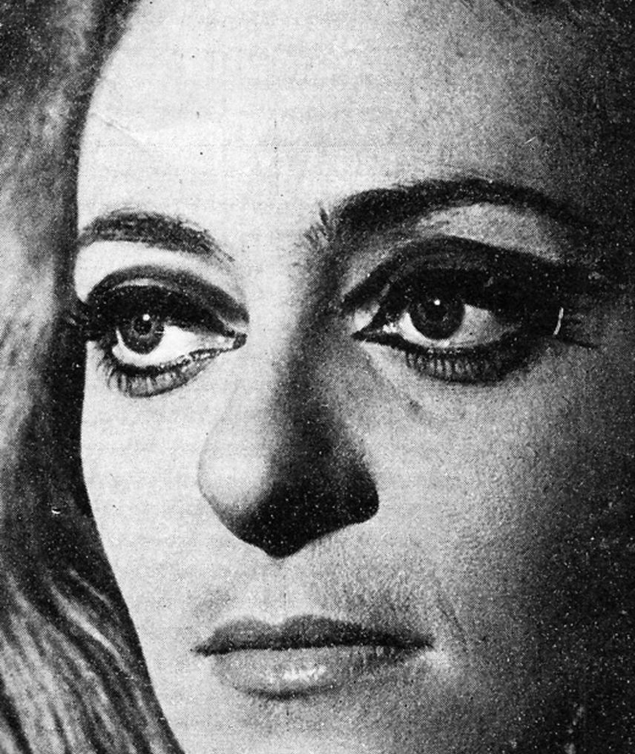 Leina Krespi – Movies, Bio and Lists on MUBI
