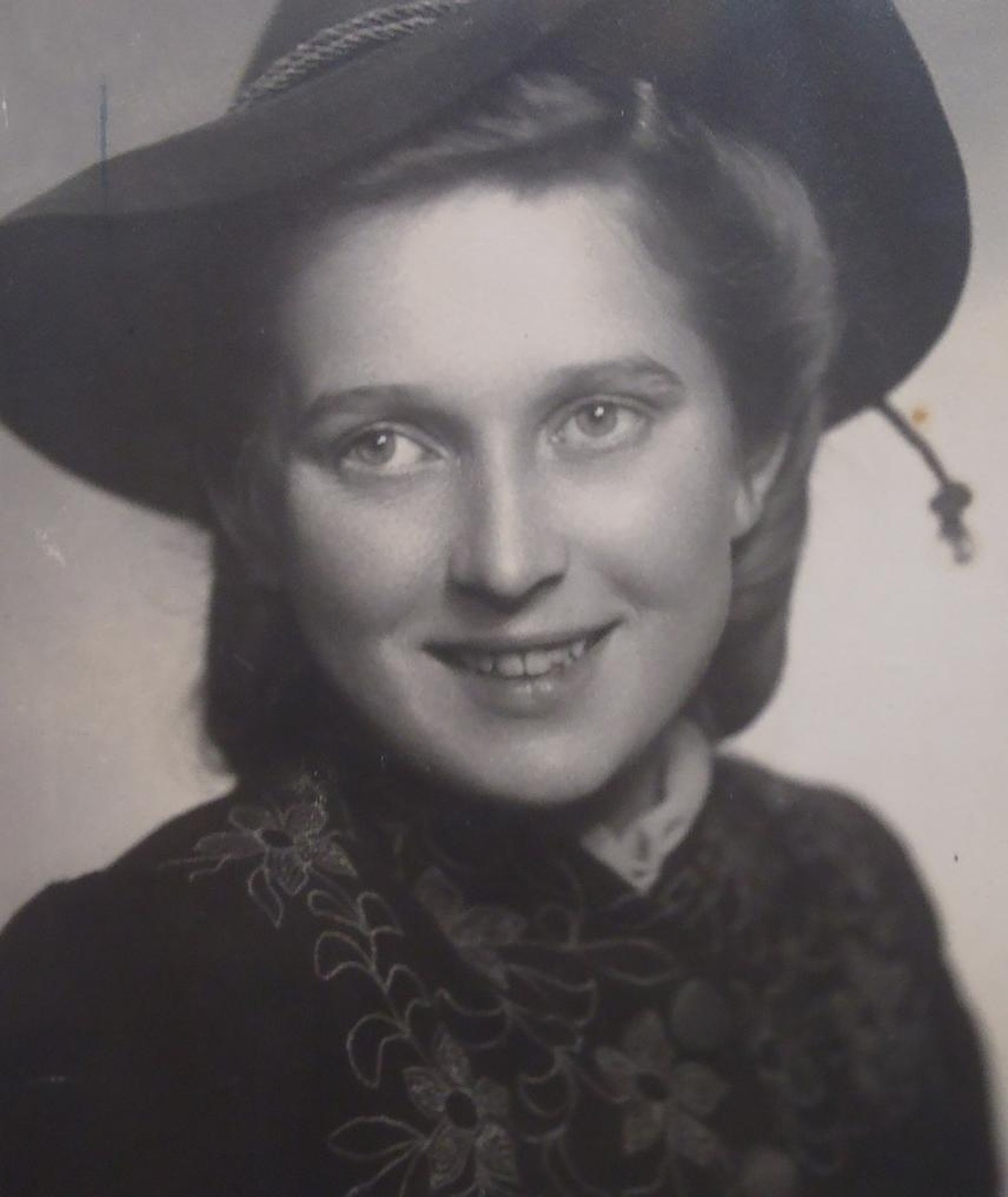 Renata Sandner – Movies, Bio and Lists on MUBI