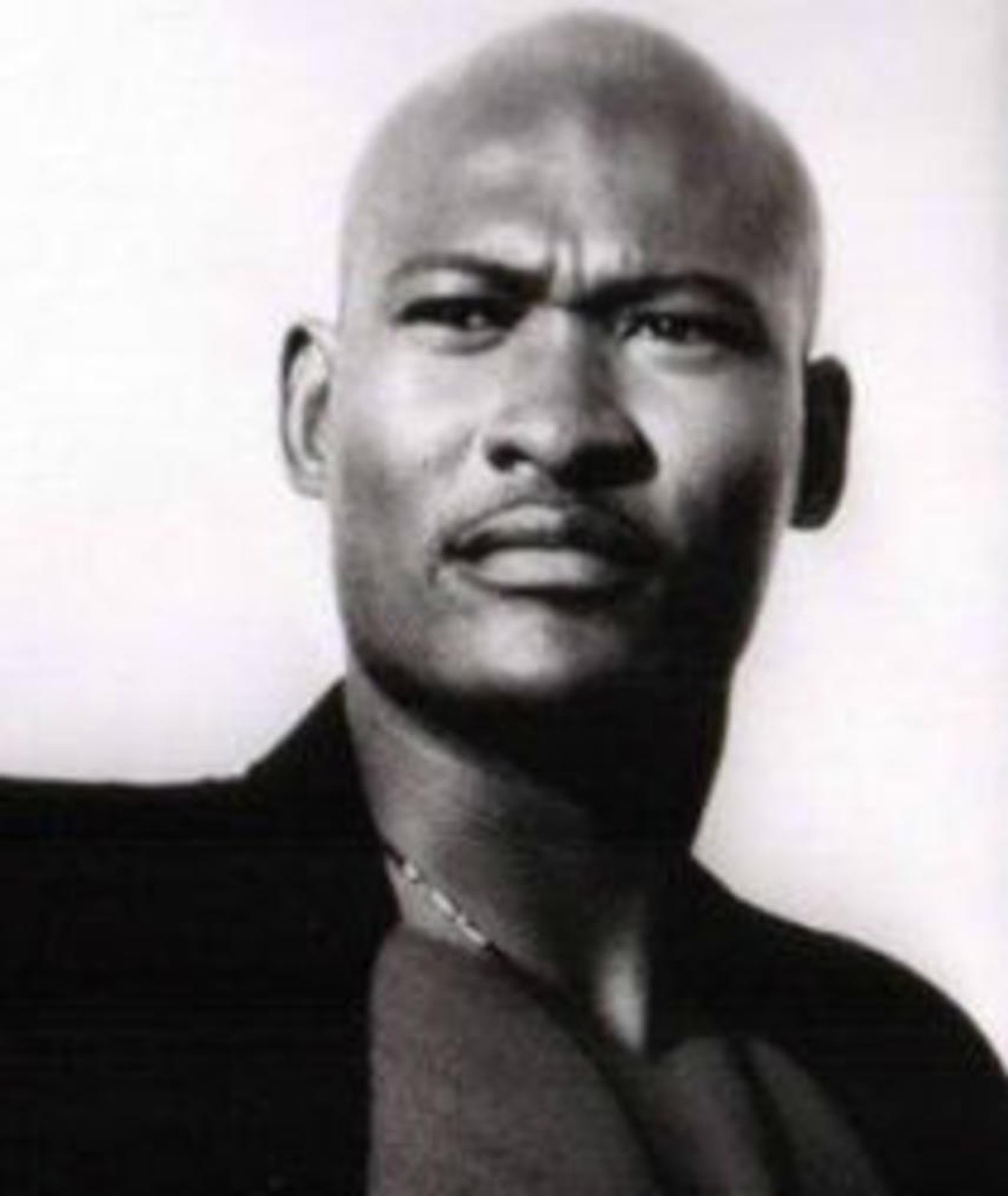 Efosa Otuomagie – Movies, Bio and Lists on MUBI