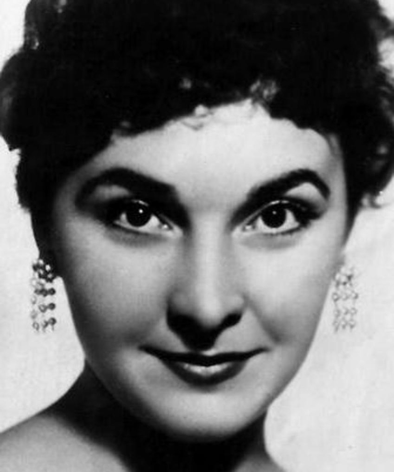 Leila Abashidze – Movies, Bio and Lists on MUBI