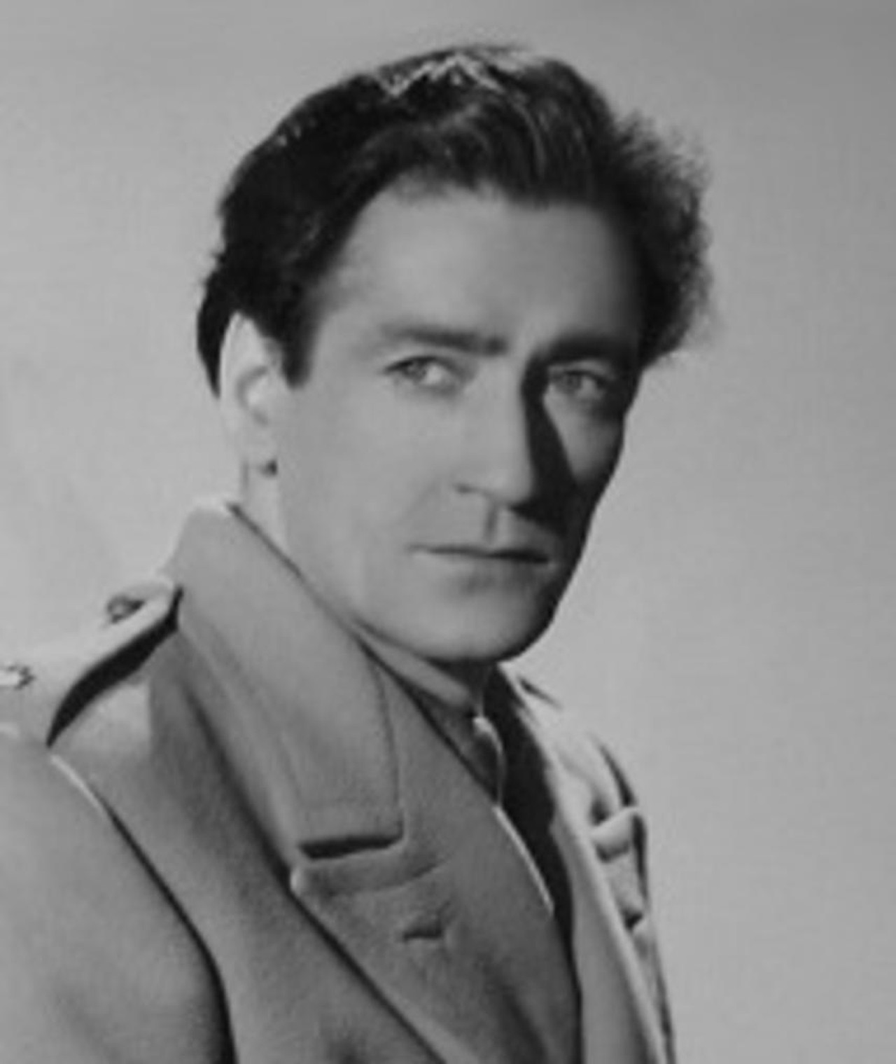 Guy Rolfe – Movies, Bio and Lists on MUBI