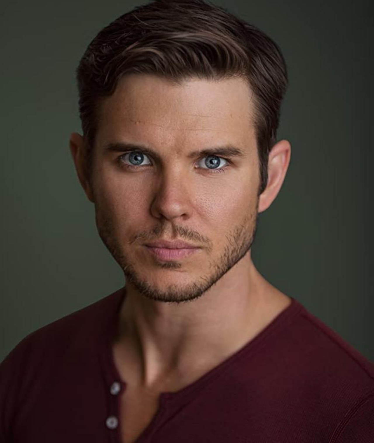 Carson Nicely – Movies, Bio and Lists on MUBI