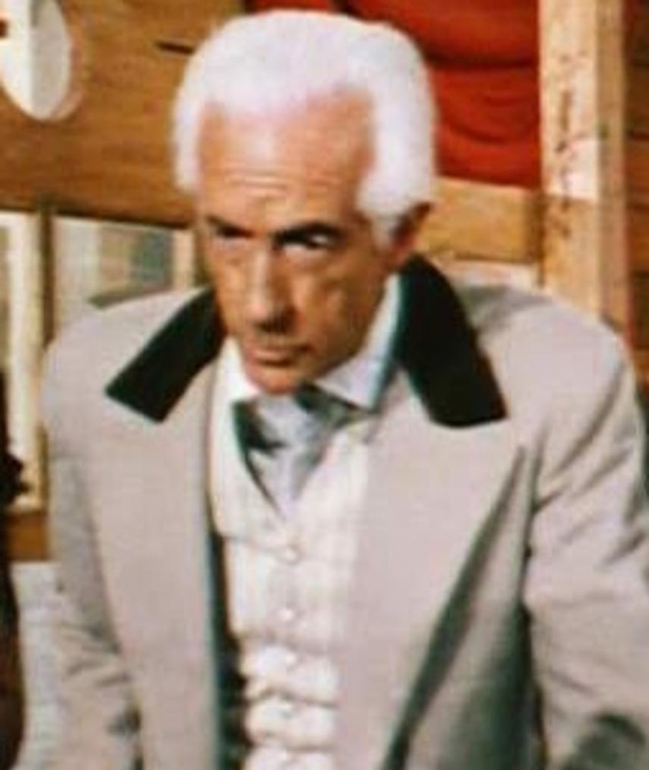 Agustín Bescos – Film, biografia e liste su MUBI