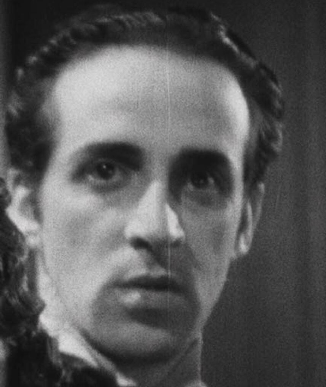 Víctor Urruchúa – Movies, Bio and Lists on MUBI