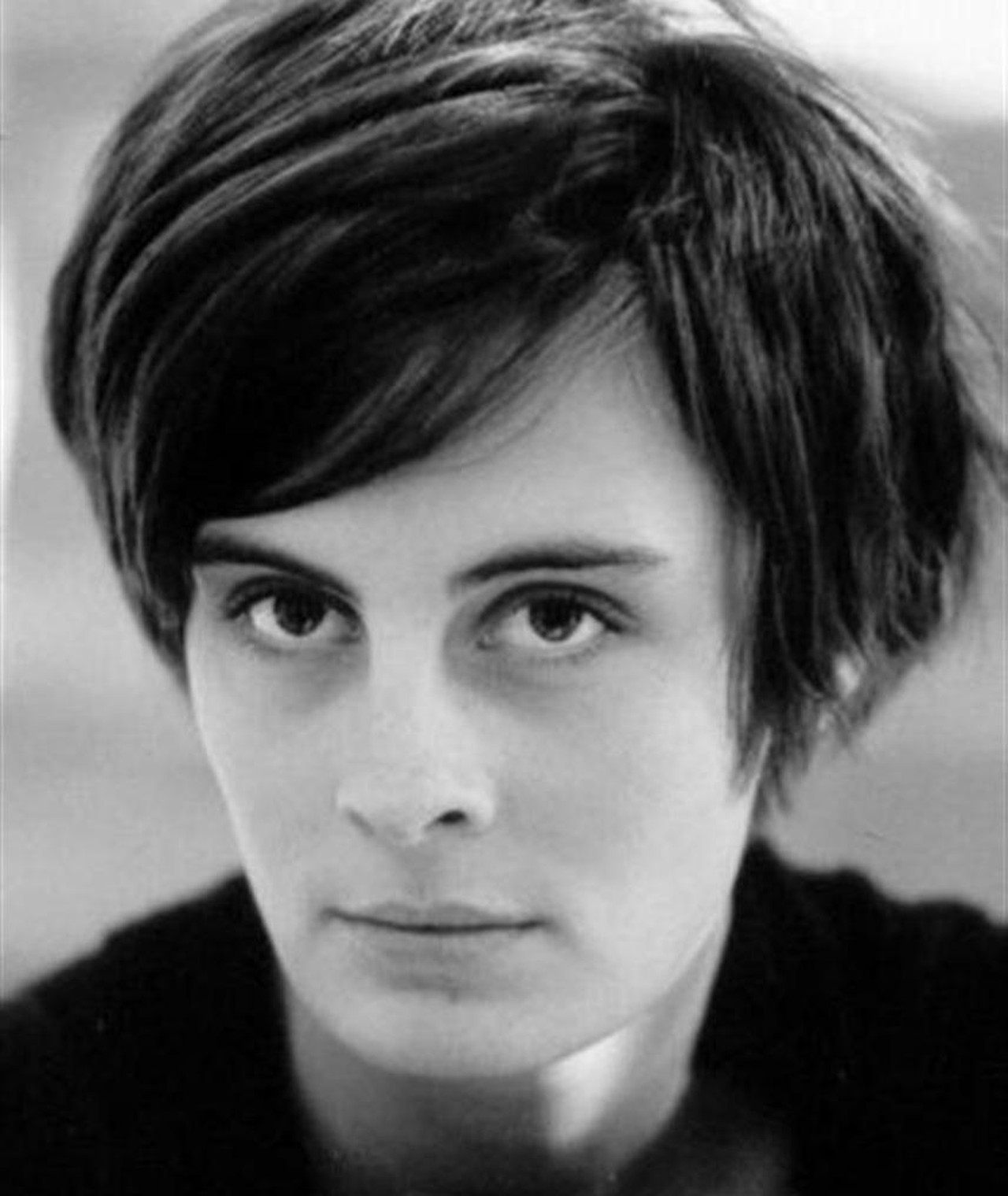 Charlotte Dupont – Movies, Bio and Lists on MUBI