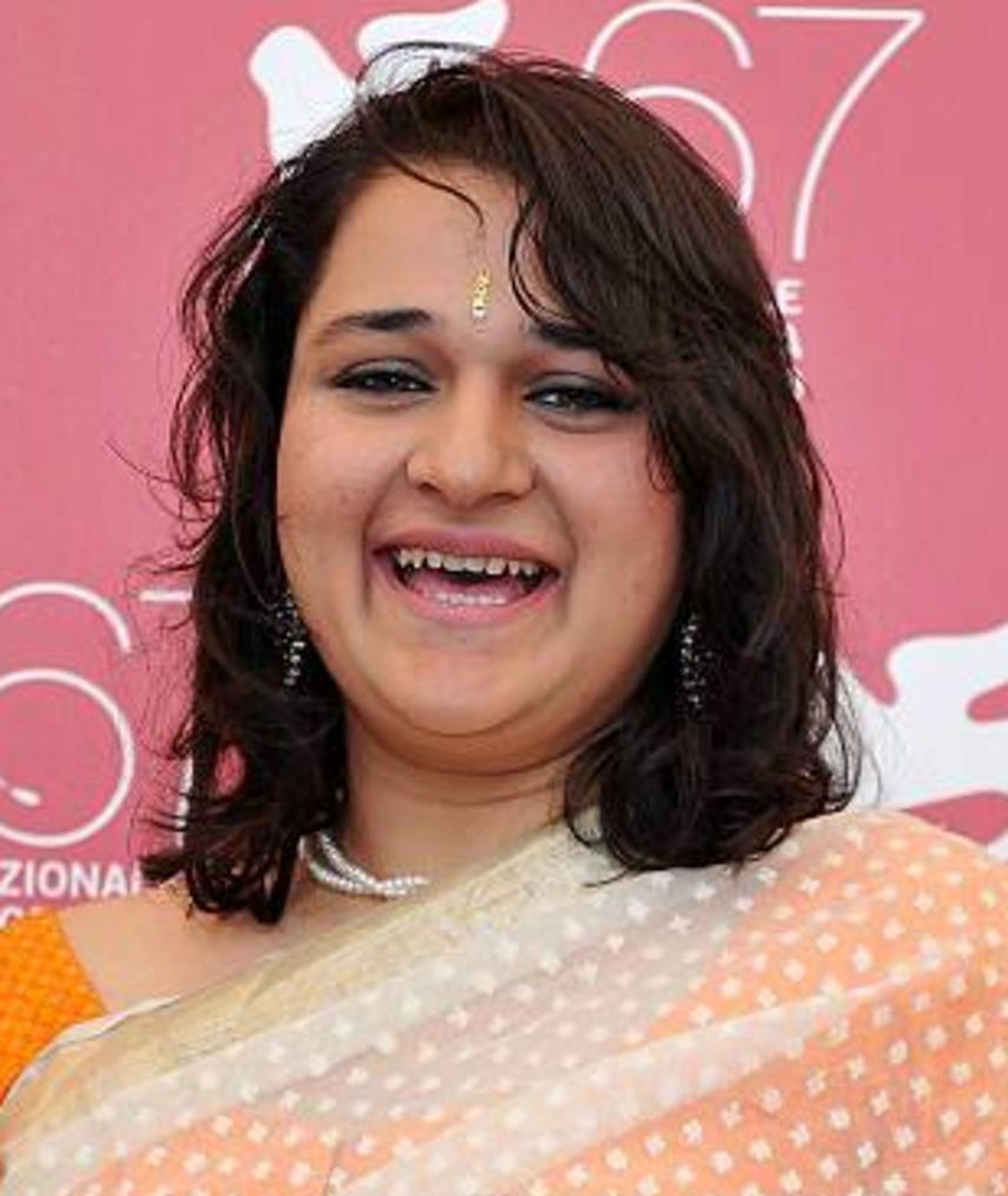 Puja Sarip – Movies, Bio and Lists on MUBI