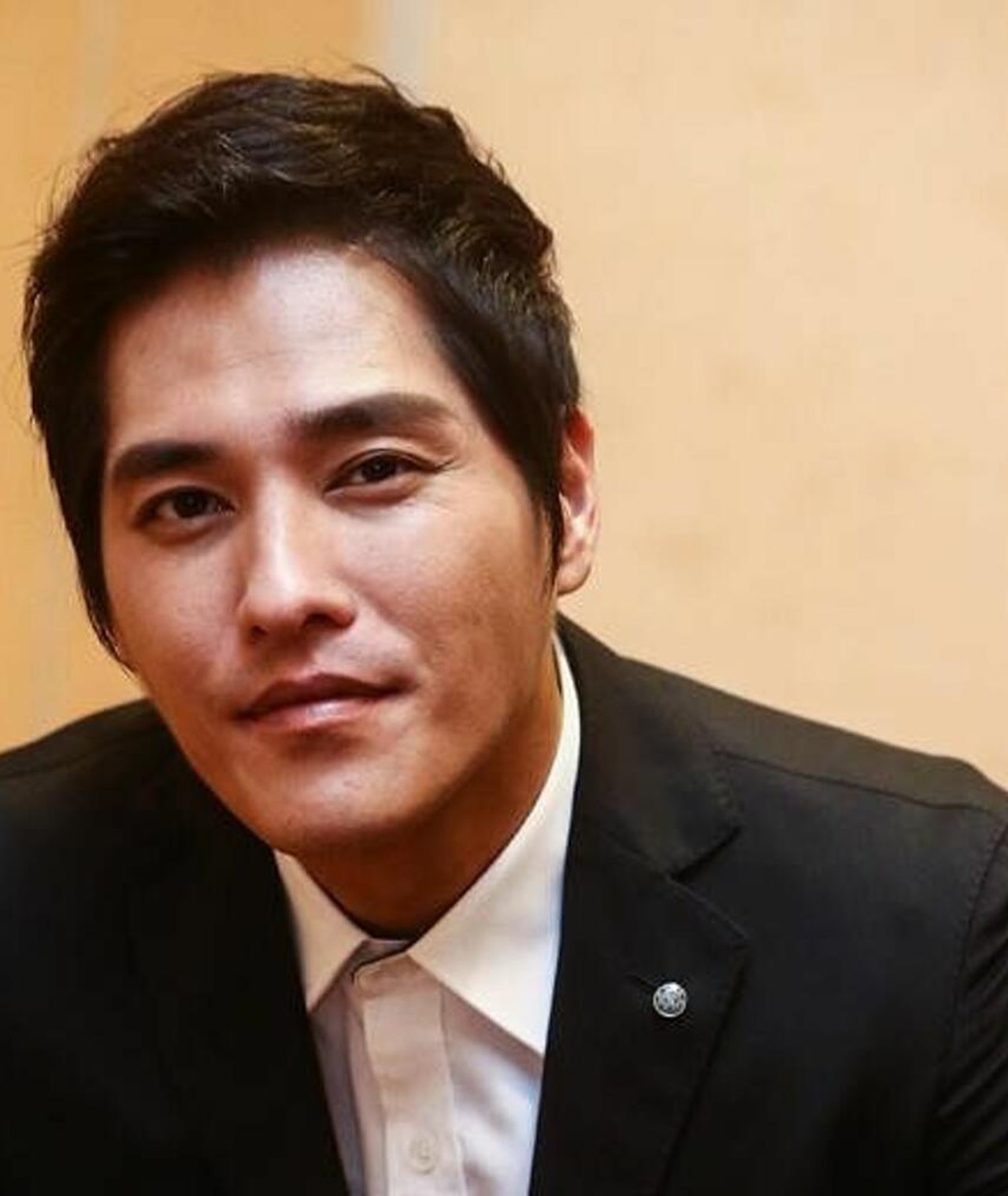 Cheng-Lung 'Blue' Lan – Movies, Bio and Lists on MUBI