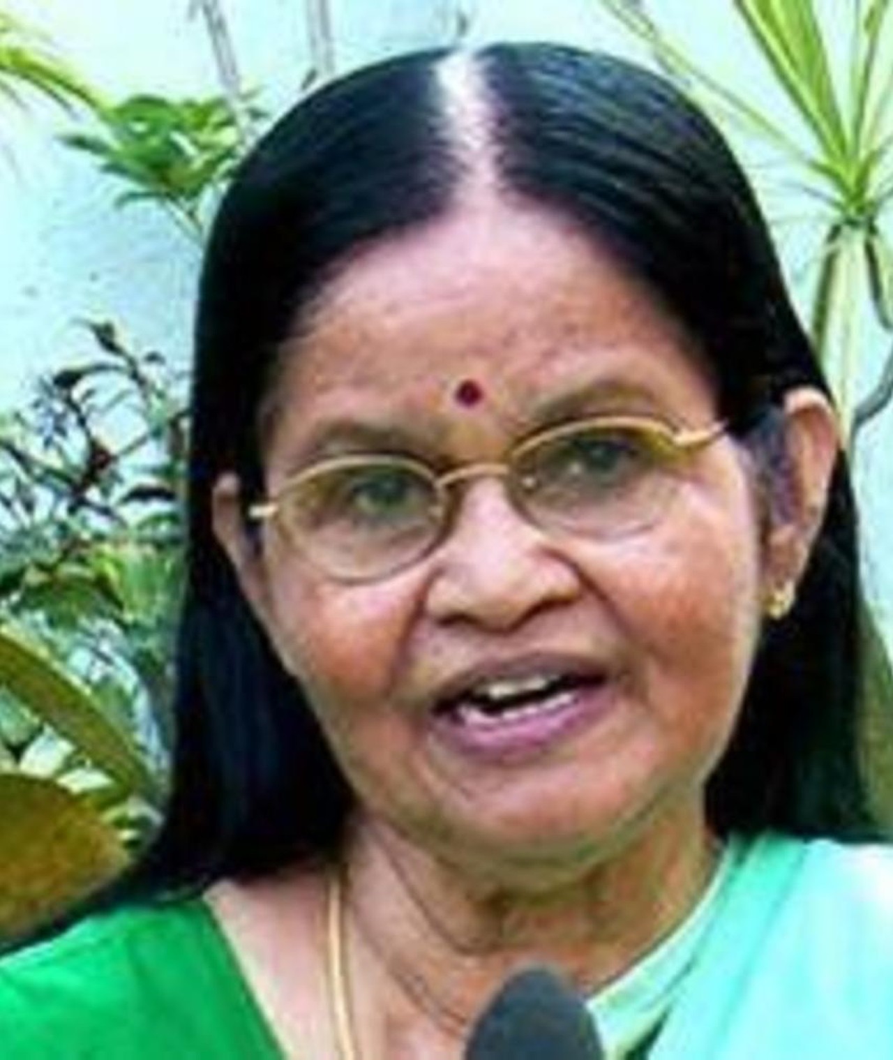 Savithri Sridharan – Movies, Bio and Lists on MUBI