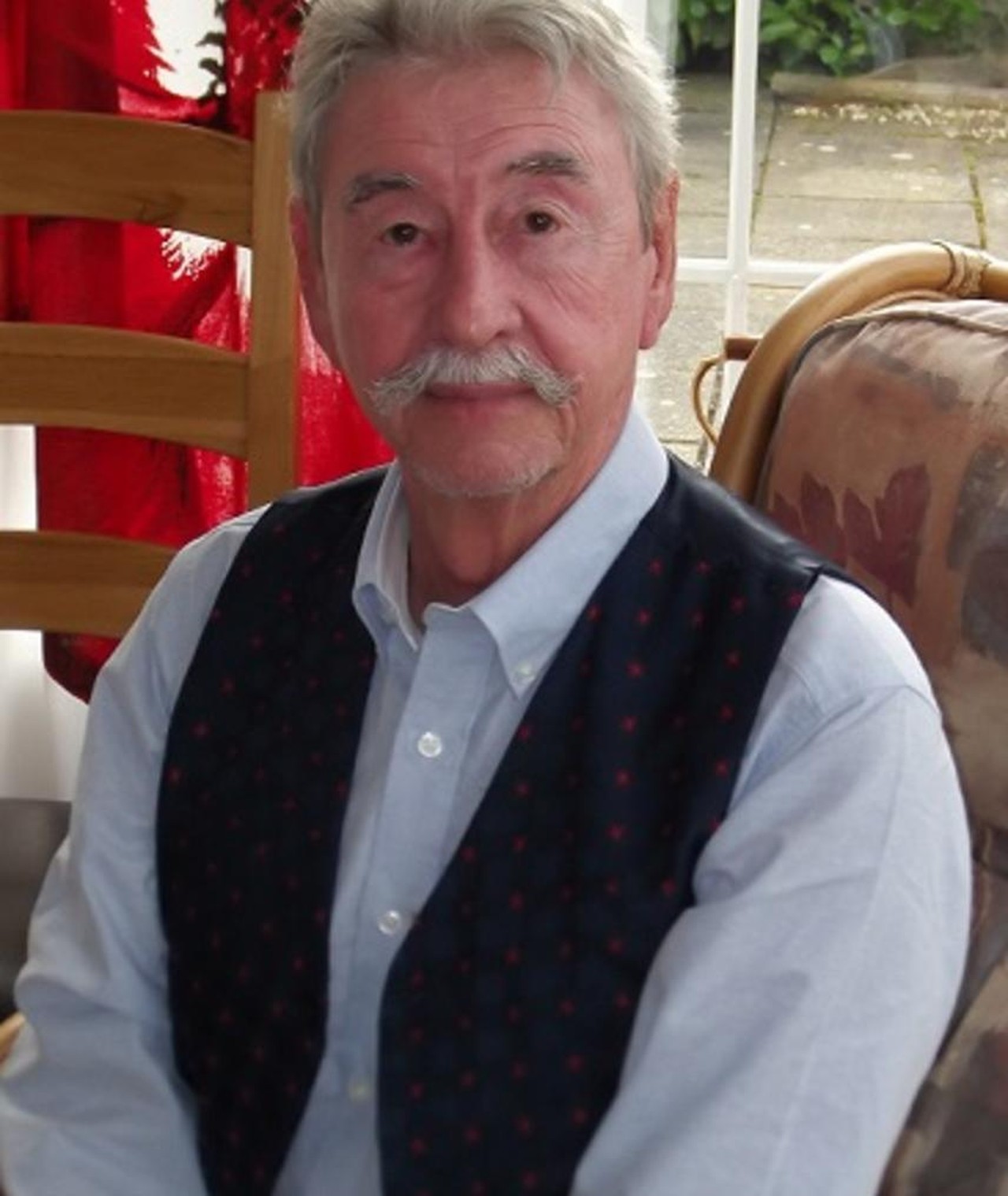 Alan Hewison – Movies, Bio and Lists on MUBI