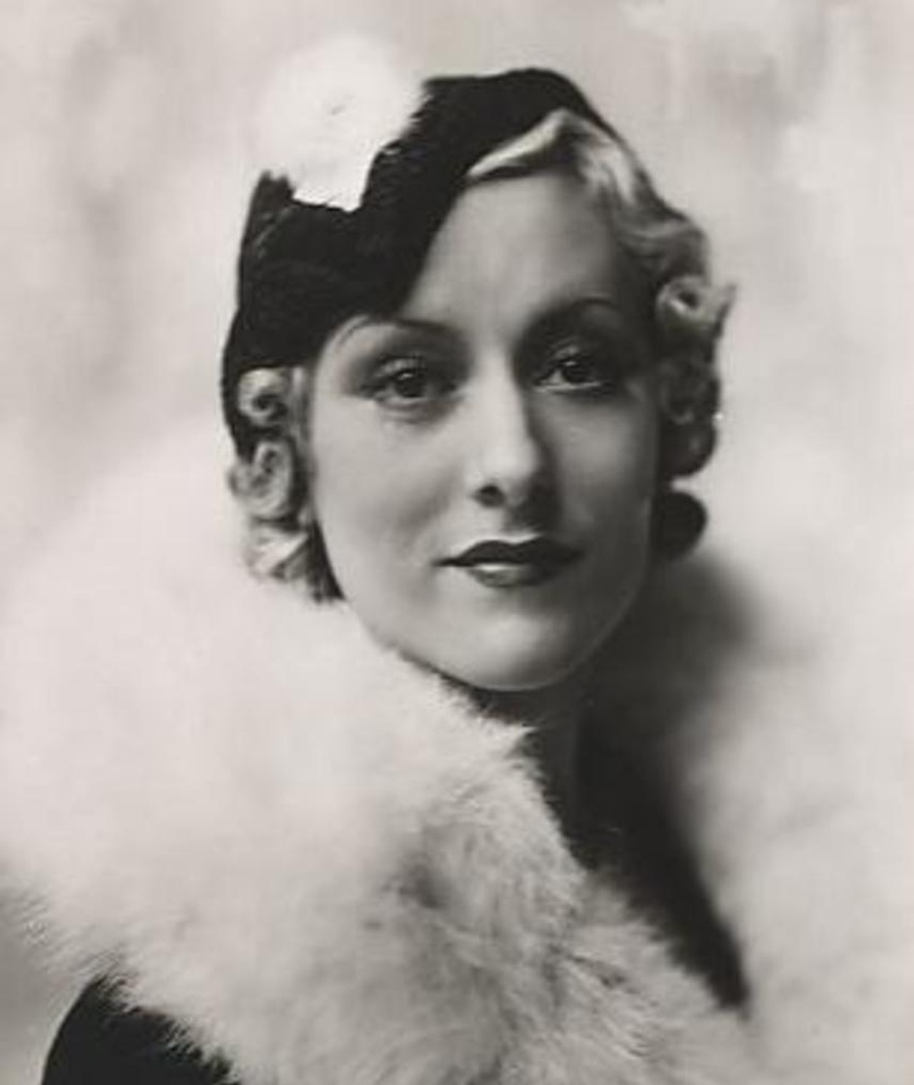 Vanda Gréville – Movies, Bio and Lists on MUBI