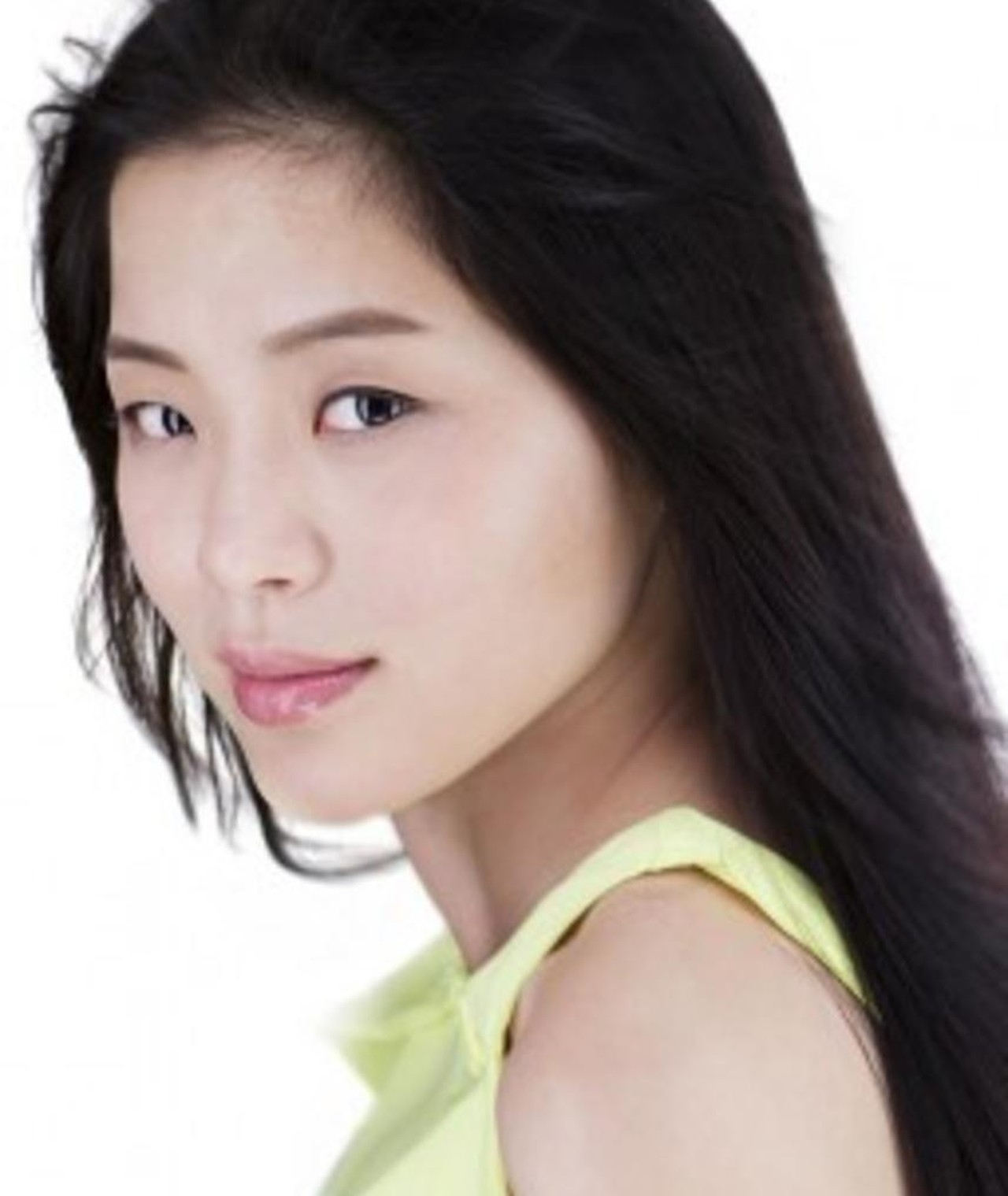 Xia Ruihong – Movies, Bio and Lists on MUBI