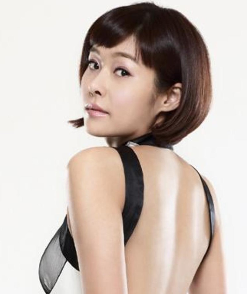 Yeong Hyeon – Movies, Bio and Lists on MUBI Yeong Hyeon – Movies, Bio and Lists on MUBI