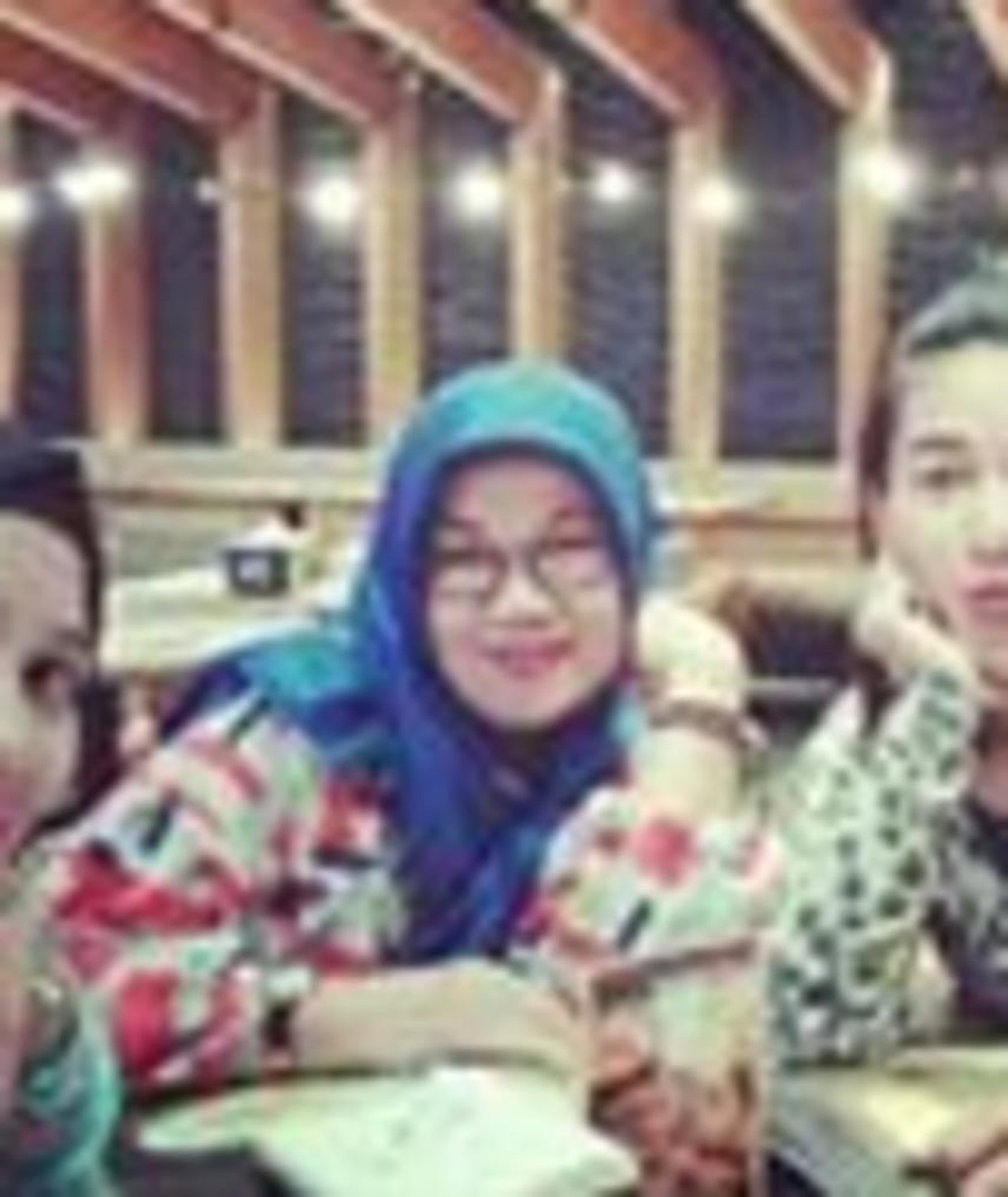 Anna Asdiana – Movies, Bio and Lists on MUBI