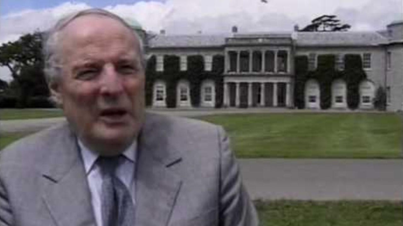 The Mayfair Set (1999) | MUBI