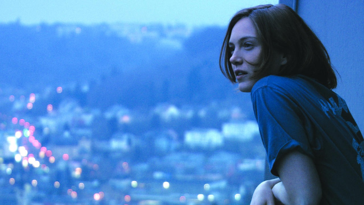 She Is Not Crying, She Is Singing (2011) | MUBI