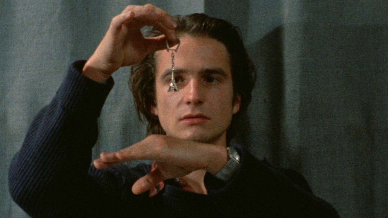 Out 1: Spectre (1972) | MUBI