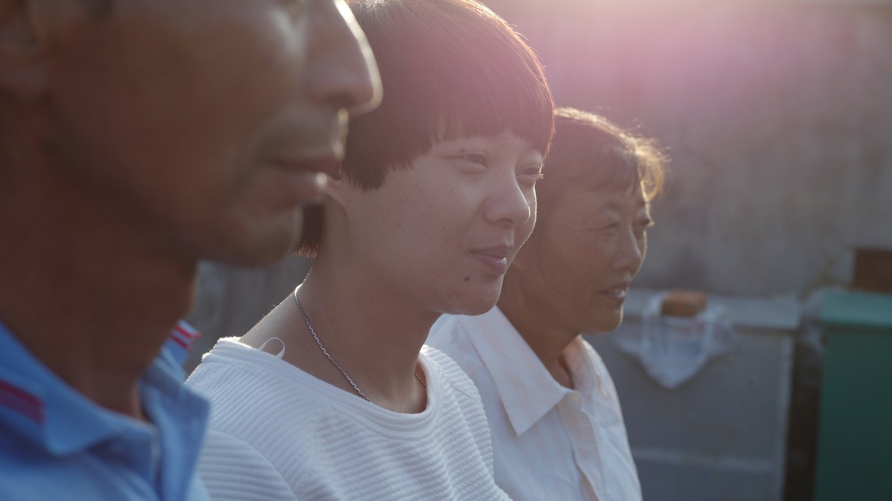 Inside the Chinese Closet (2015) | MUBI