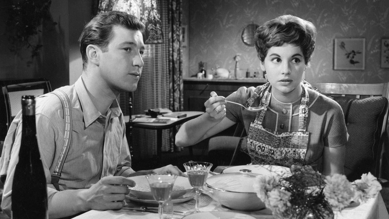 People in the Net (1959) | MUBI