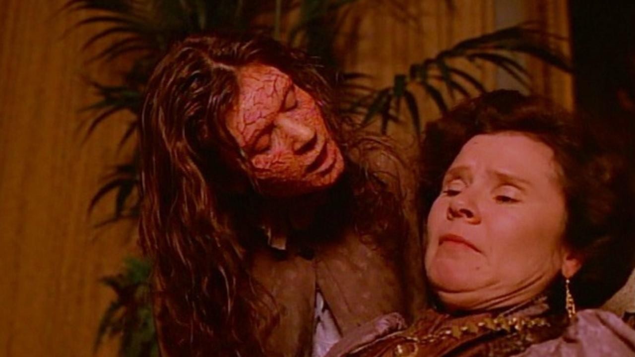 Tales from the Crypt: About Face (1996) | MUBI