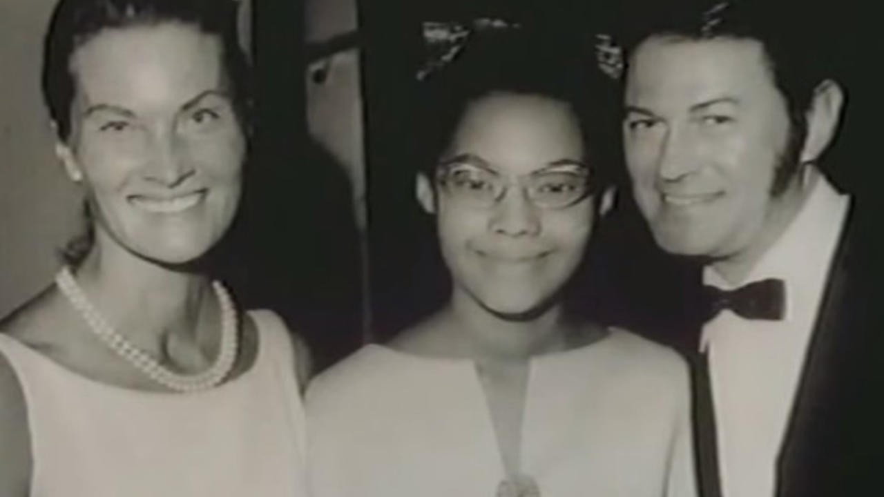 Secret Daughter (1996) | MUBI