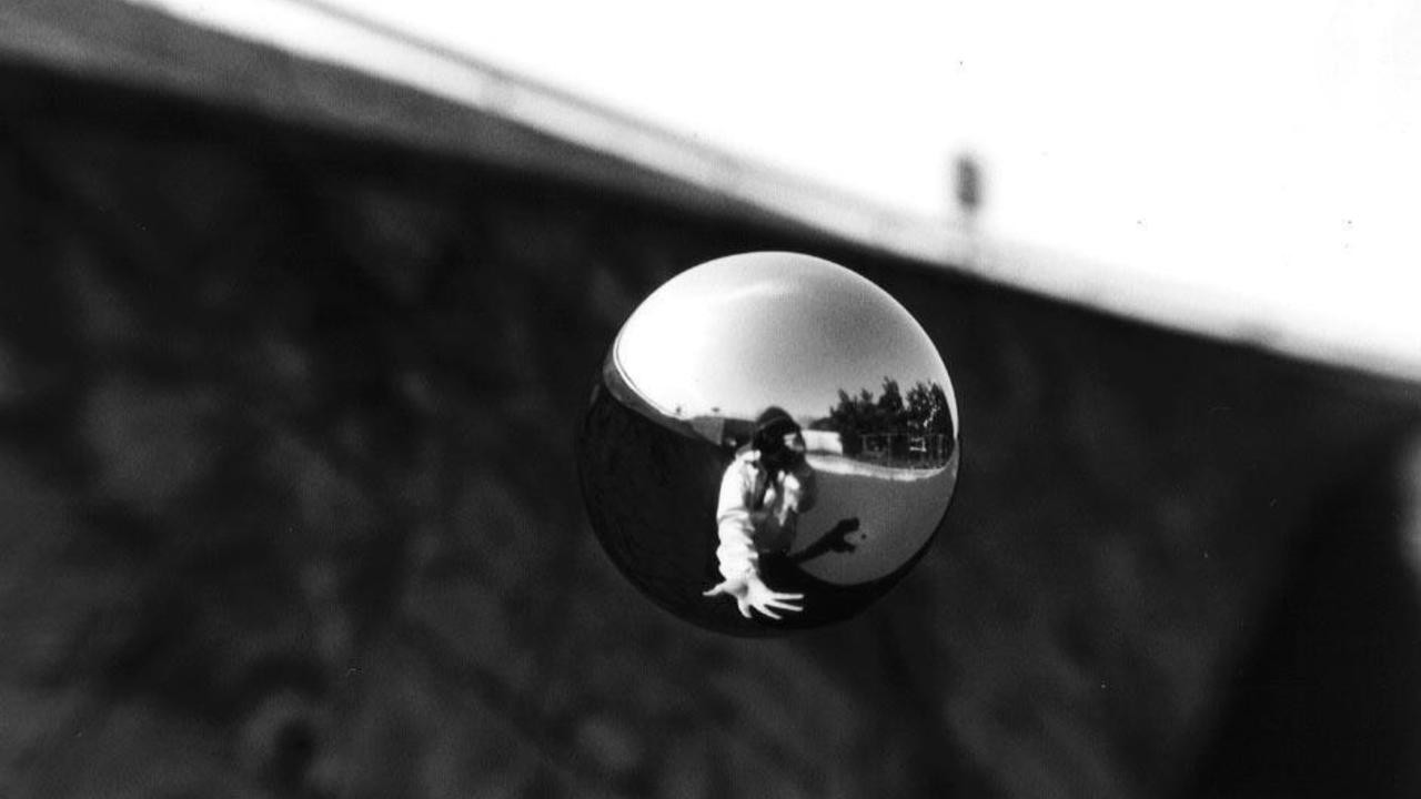 A Little Planet (2002) | MUBI