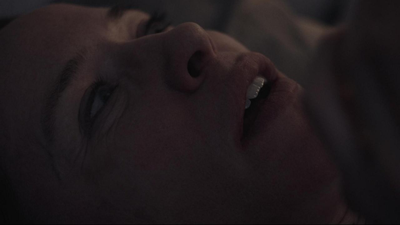 Under the surface you are never alone (2016) | MUBI