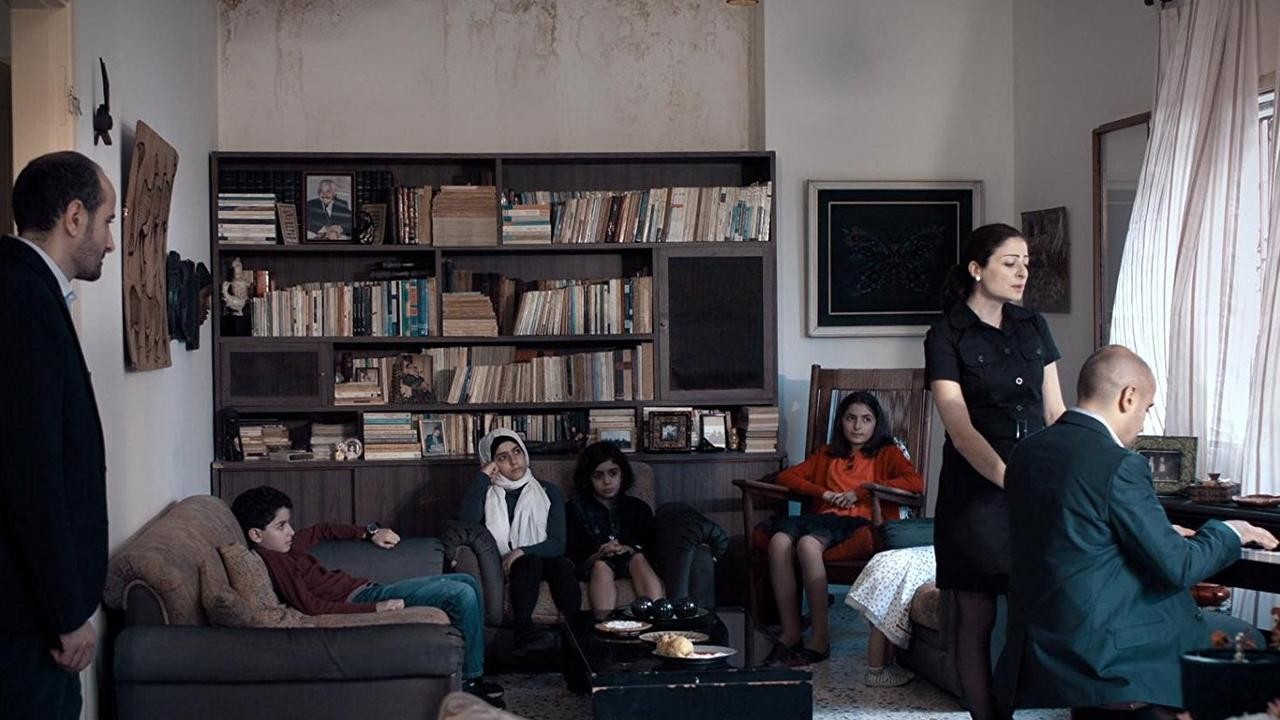 I Crossed the Hallway (2017) | MUBI