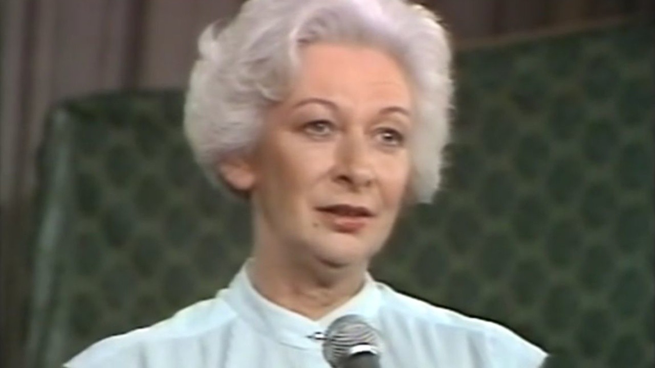 Lisa Crittenden – Movies, Bio and Lists on MUBI