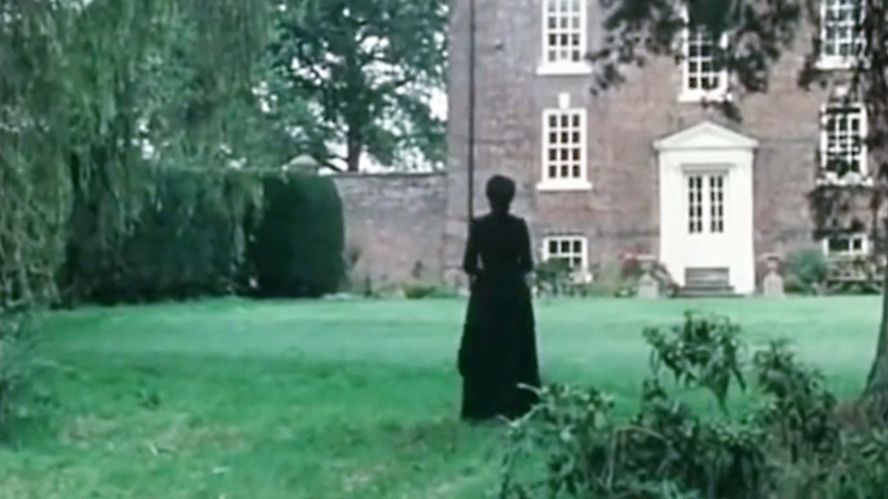 Shades of Darkness: The Lady's Maid's Bell (1983) | MUBI