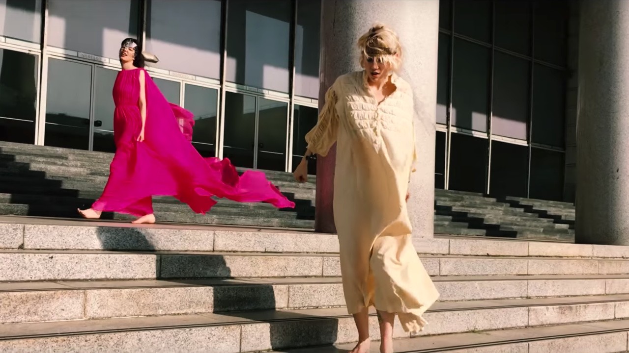 Grimes: Butterfly [MV] (2016) | MUBI