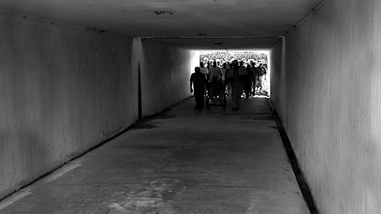 Through the Tunnel (2010) | MUBI