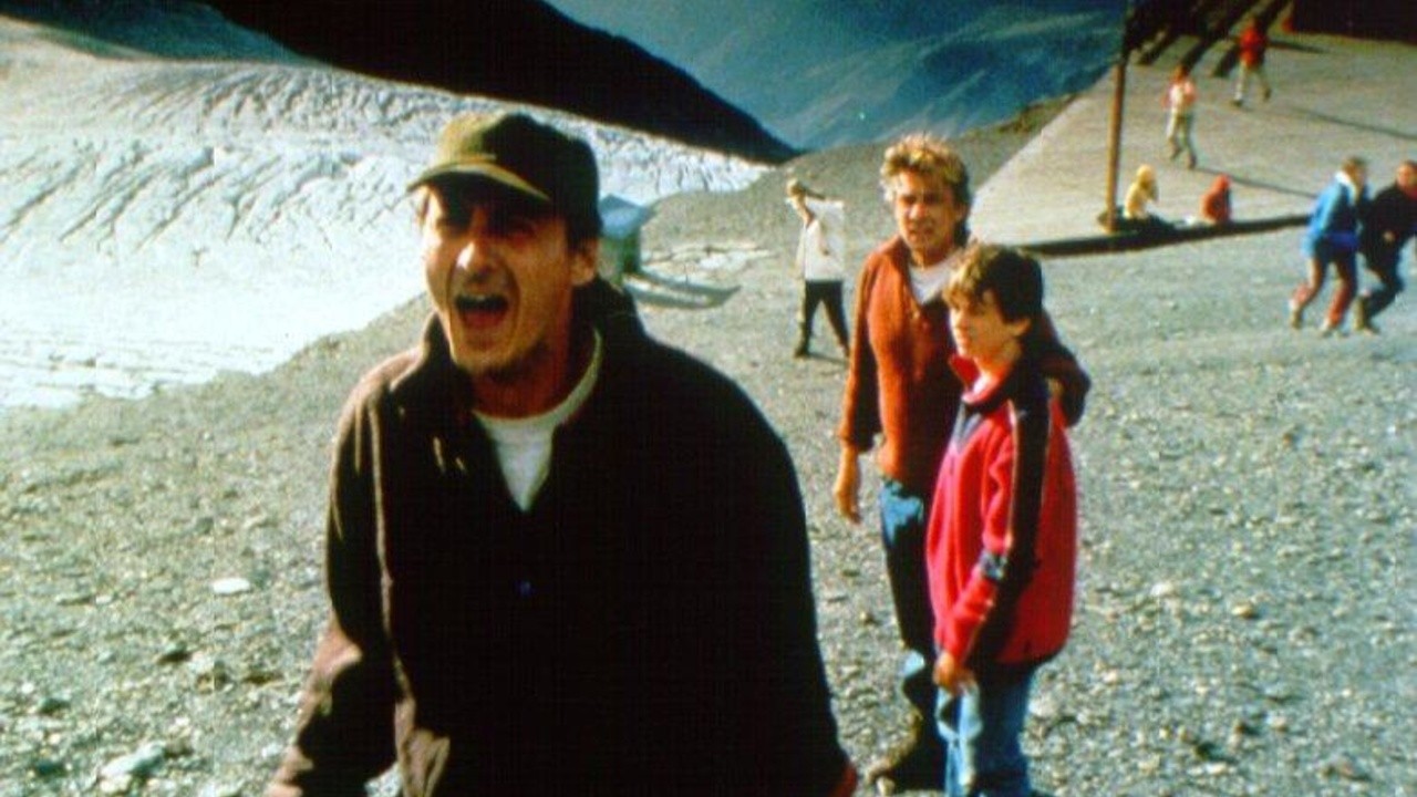 Holiday 2000 Mubi