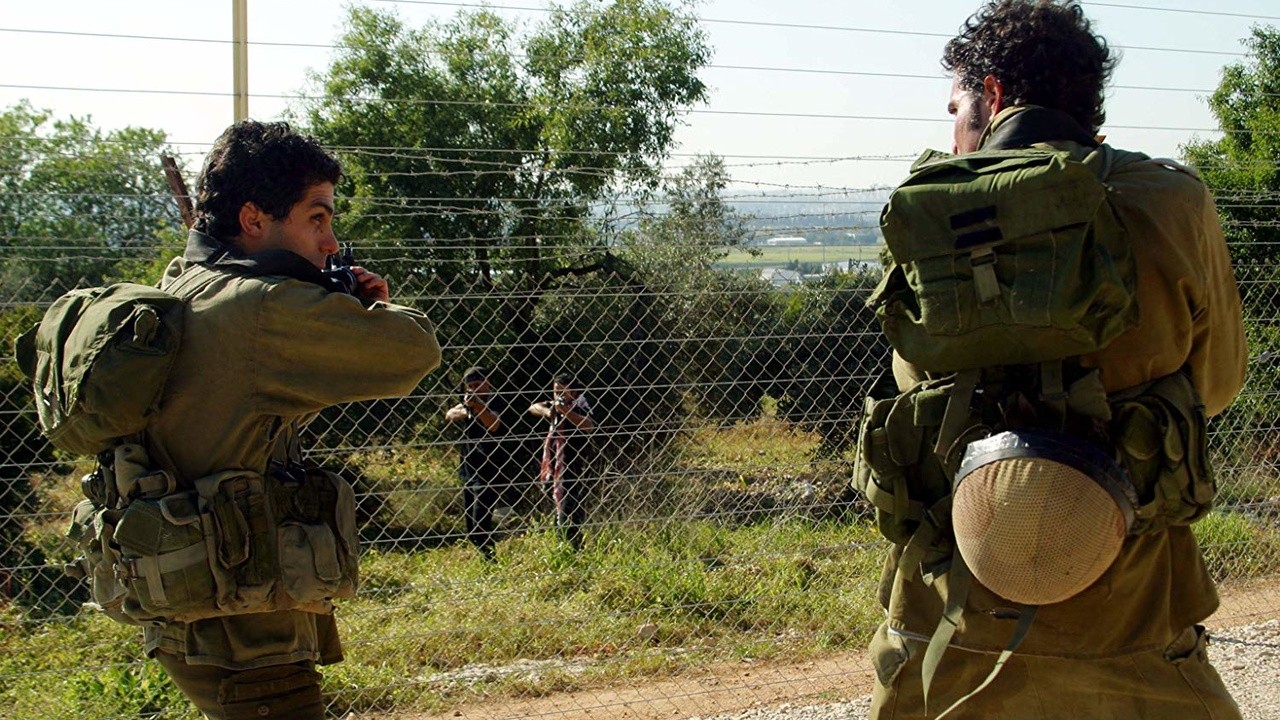 Offside (2006) | MUBI