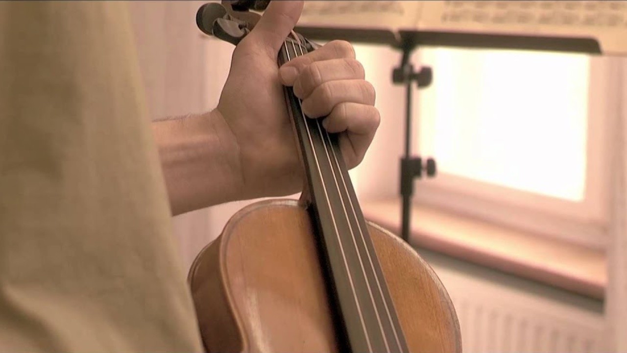 Violin (2012) | MUBI