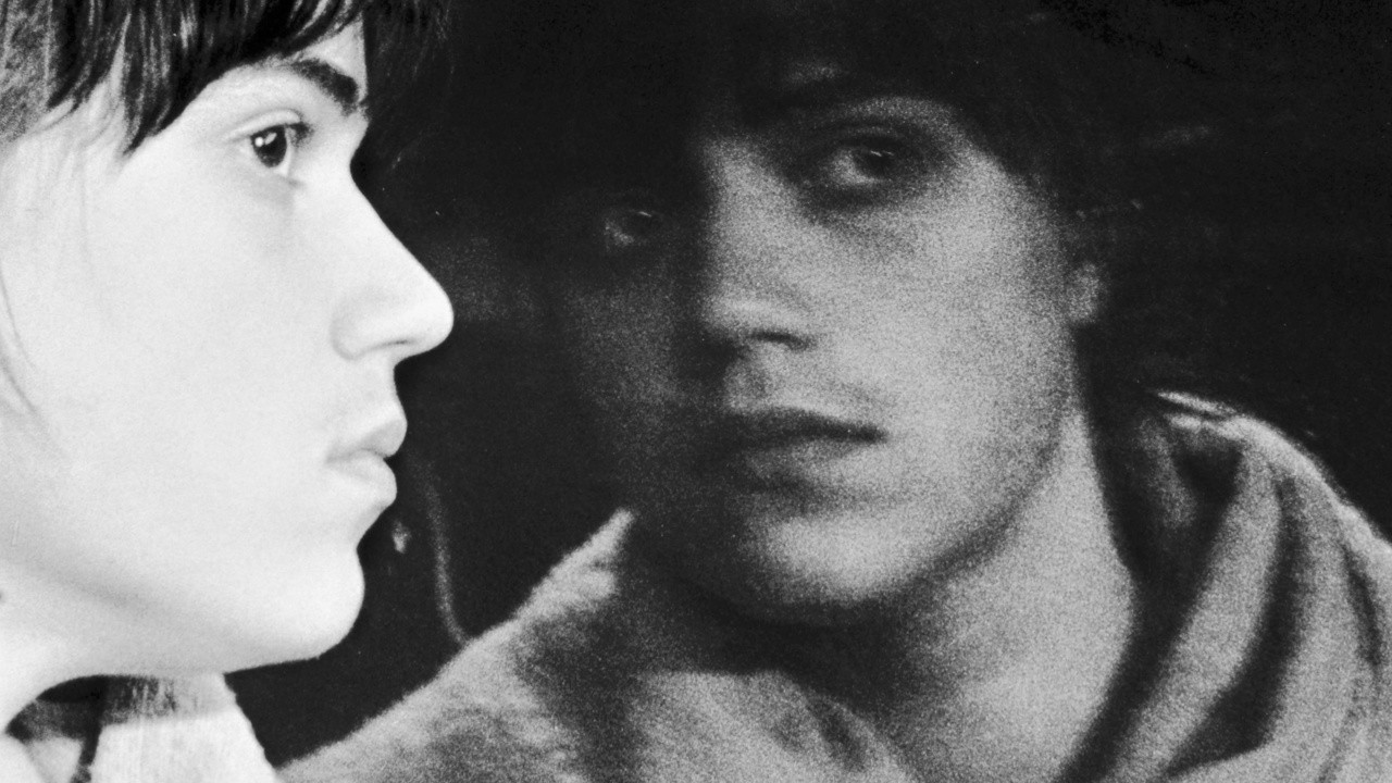 Deeply Absorbed in Silent Conversation (1980) | MUBI