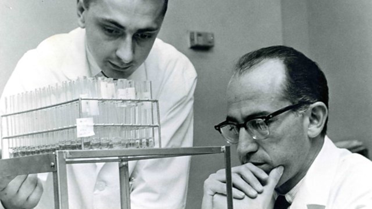 The Polio Story: The Vaccine That Changed the World (2015) | MUBI