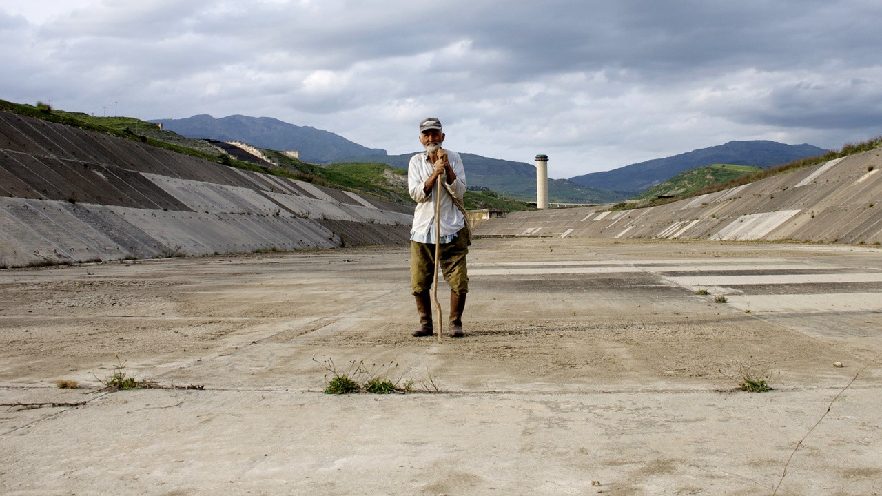 Unfinished Italy 2011 Mubi