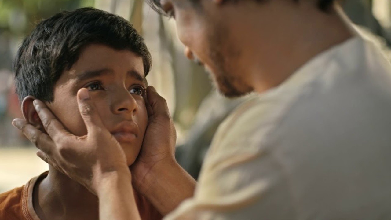 TRAILER - Pakaram (2015)