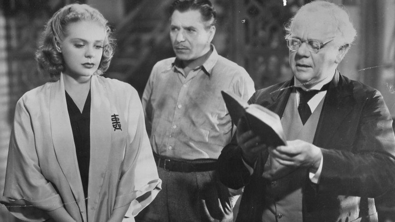 Barricade (1939) | MUBI