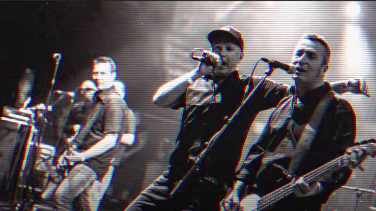 La Scena - Il punk italiano degli anni '90 (2019) | MUBI