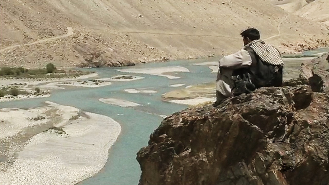 The Sweetest Embrace: Return to Afghanistan (2008) | MUBI