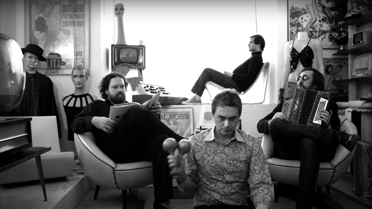 Jupiter Apple: Modern Kid [MV] (2009) | MUBI